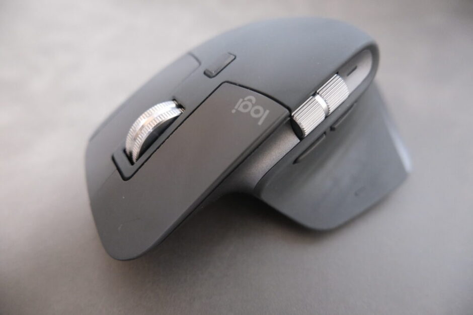 【レビュー】MX MASTER3sは使いにくい？1年使った使用感をレビュー｜おすすめの方や使い方を解説